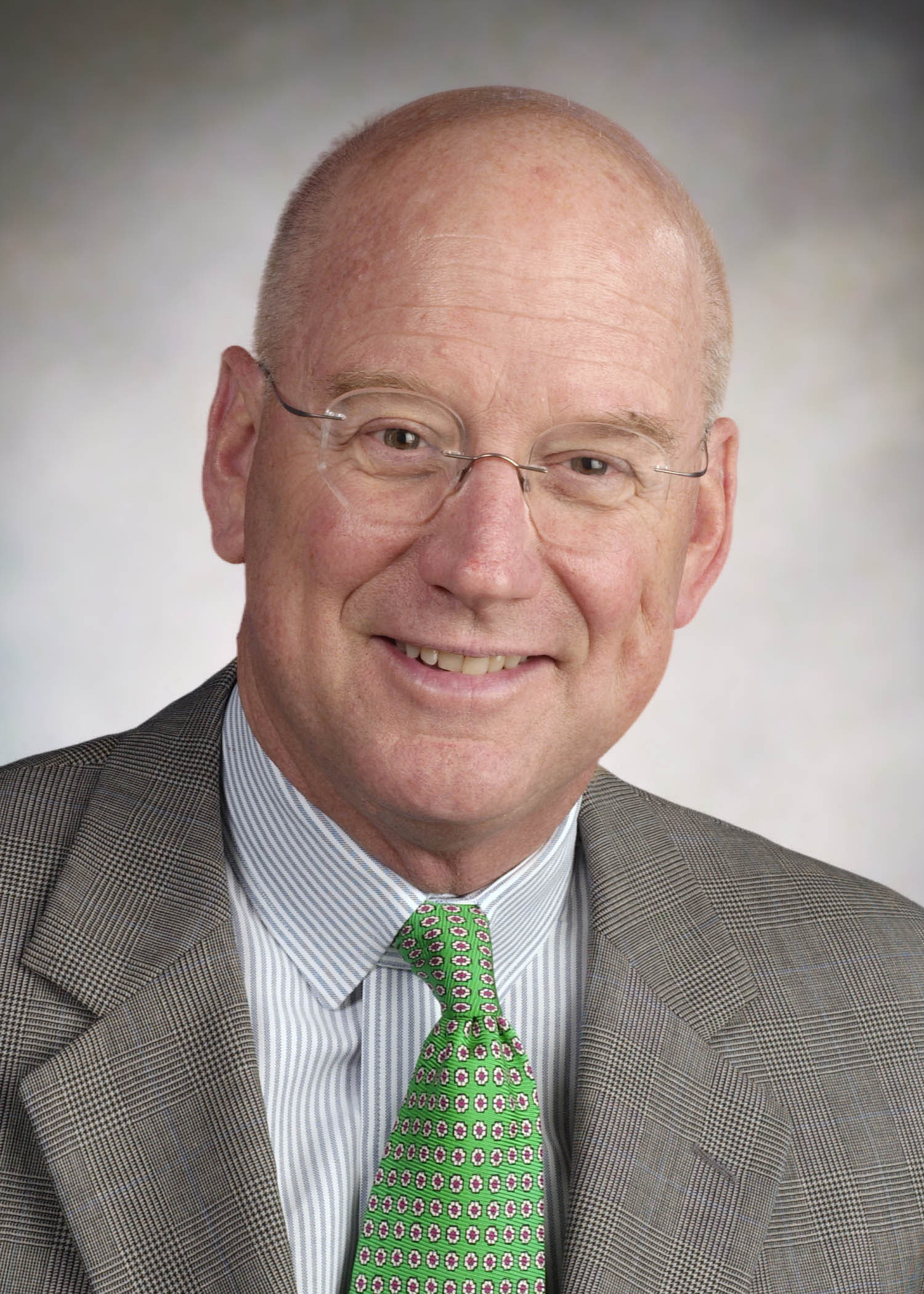William L. Henrich Appointed Interim President of UT Health Science ...